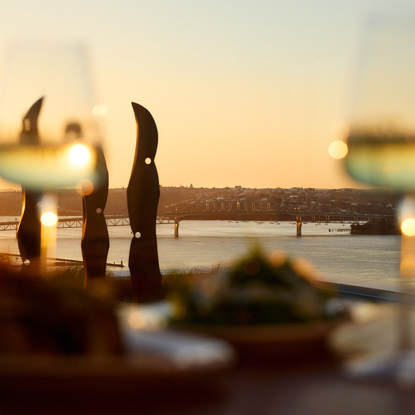 Queens Rooftop & Wineshop